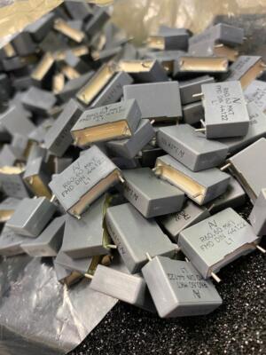 Capacitors - Arcotronics