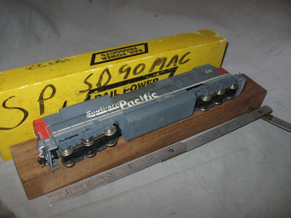 A8833 HO RAIL POWER 547 SOUTHERN PACIFIC RR 475 EMD SD90MAC DIESEL LOCO ...