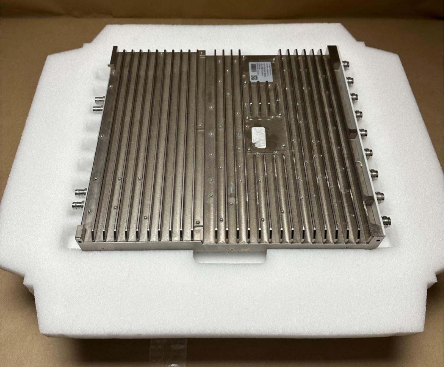 Rohde & Schwarz CMW100 5G Communications Manufacturing Test Set R&S K06 ...