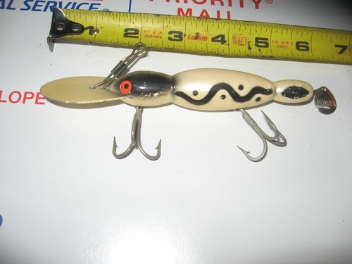 VINTAGE BOMBER WATER DOG FISHING LURE | eBay