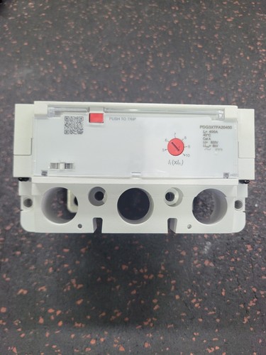 EATON/CH BREAKERS, 400 A TRIP UNIT, KT2400T, TYPE KD, HKD BREAKERS. 2 ...