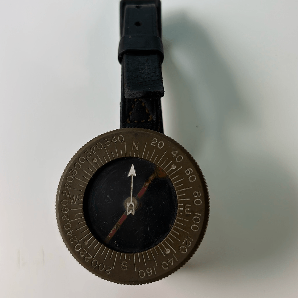 WWII US Army Bakelite Paratrooper Wrist Compass Superior Magneto WW2 | eBay
