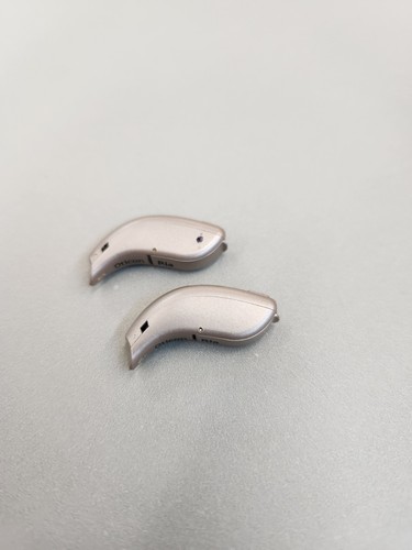 PAIR of Oticon Ria RIC Hearing Aids with WARRANTY! | eBay