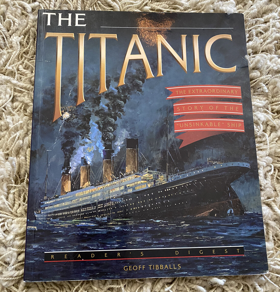 The+Titanic+%3A+The+Extraordinary+Story+of+the+%22Unsinkable%22+Ship+by ...