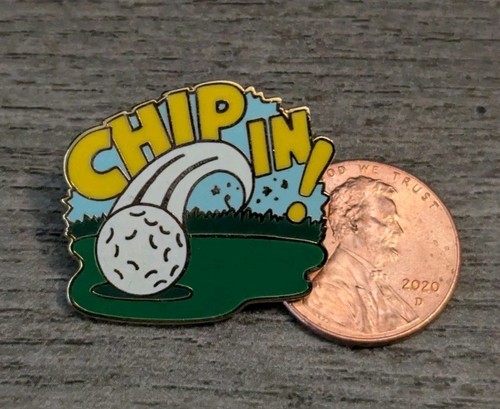 ⛳ "Chip In" Golf Ball & Hole On Putting Green Red Flag Clever Sports ...