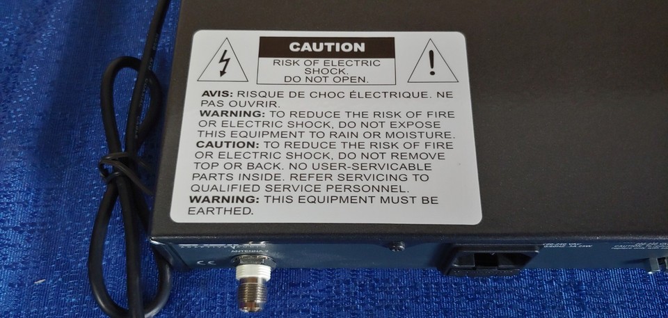 Sabine SW71-R 2.4 GHz Wireless Diversity Receiver | eBay