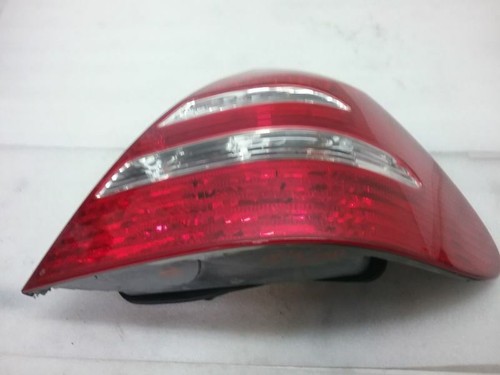 2118200664 RH Right Tail Light Lamp w211 Sedan 03-06 MERCEDES E-CLASS ...