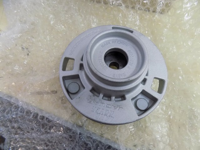 Genuine Jaguar Fpace Ipace Front Upper Spring / Damper Mounting ...