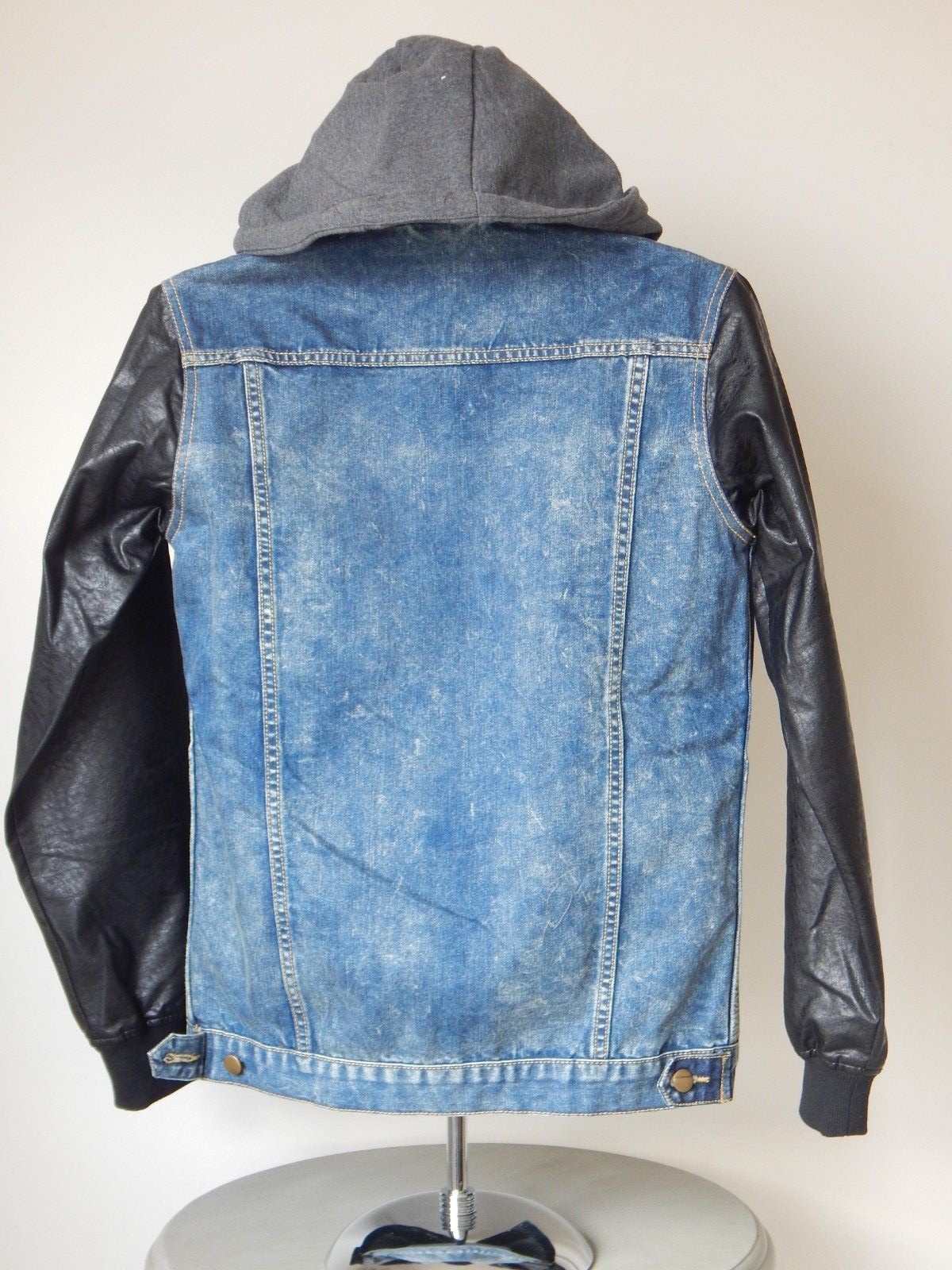 NWT KINETIX Men’s Casual Mixed Media Crescent Hooded Jean Jacket Size S ...