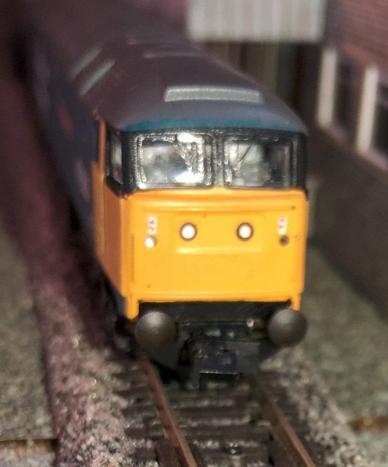 Graham Farish 47583 - N gauge Class 47 BR blue co-co diesel engine. VGC ...