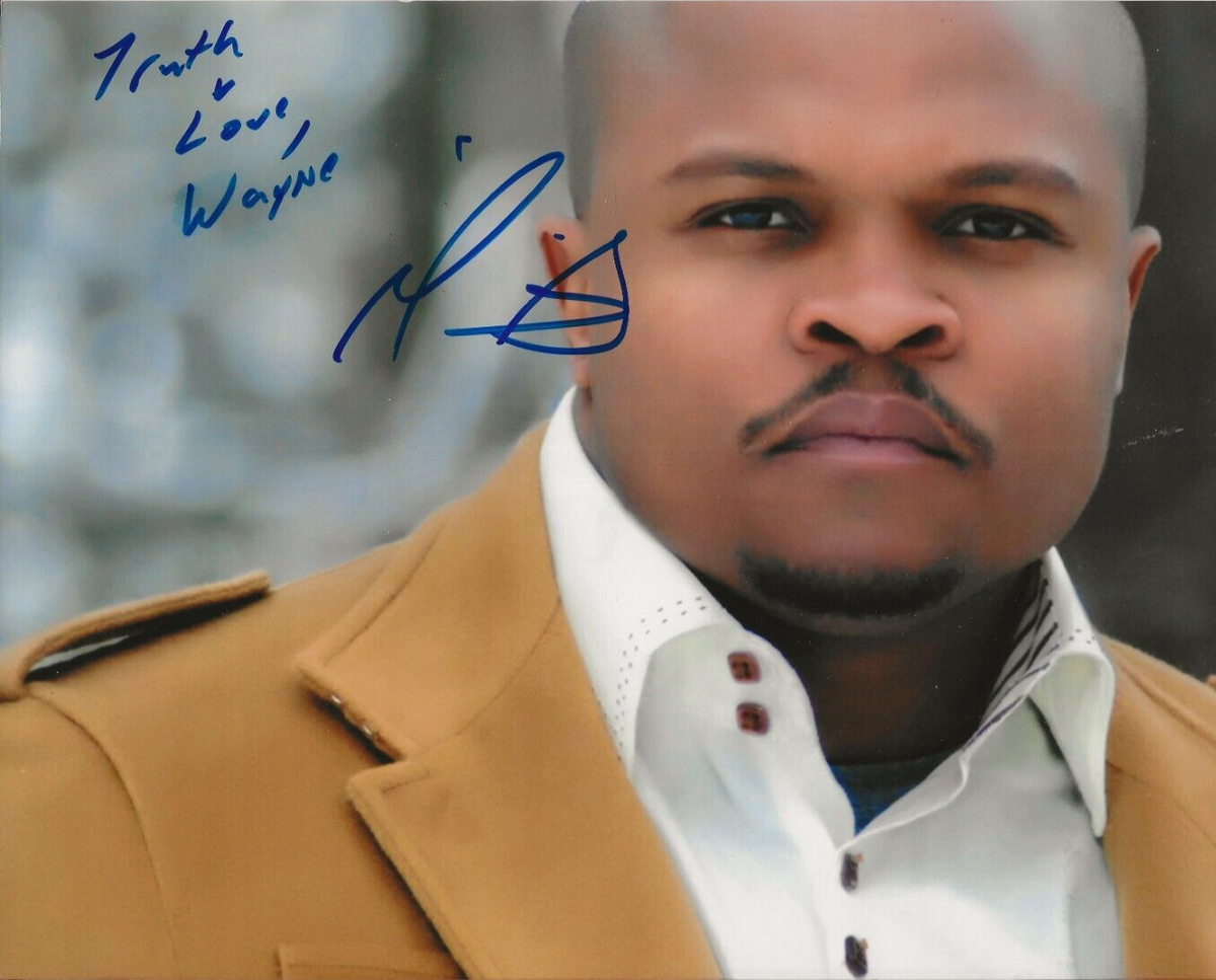 Irone Singleton Walking Dead Signature 15 Things You Didn't Know About