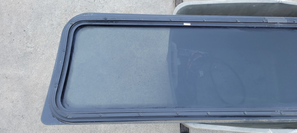 ARE CAMPER SHELL SIDE WINDOW GLASS OEM FACTORY LH DRIVER SIDE 86" 1/2 ...