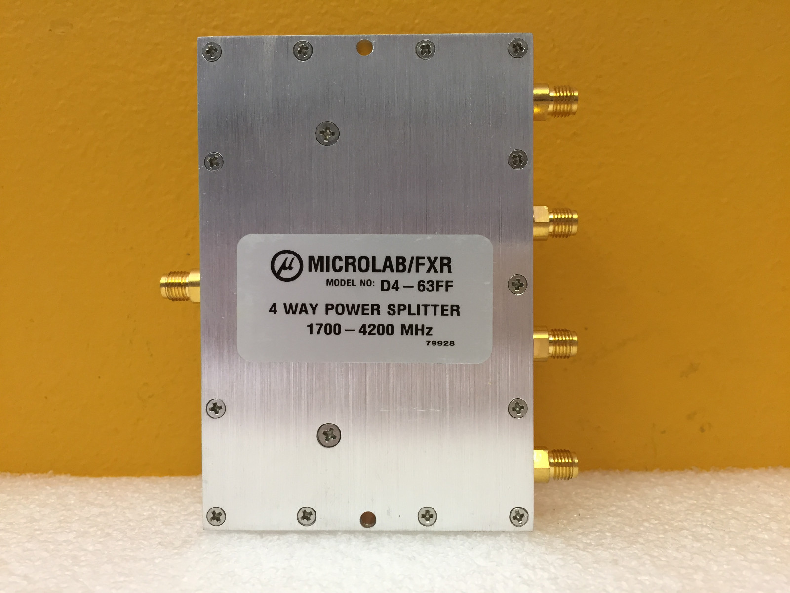 Microlab / FXR D4-63FF 1700 to 4200 MHz, SMA (F) Power Splitter / Divder. New! | eBay