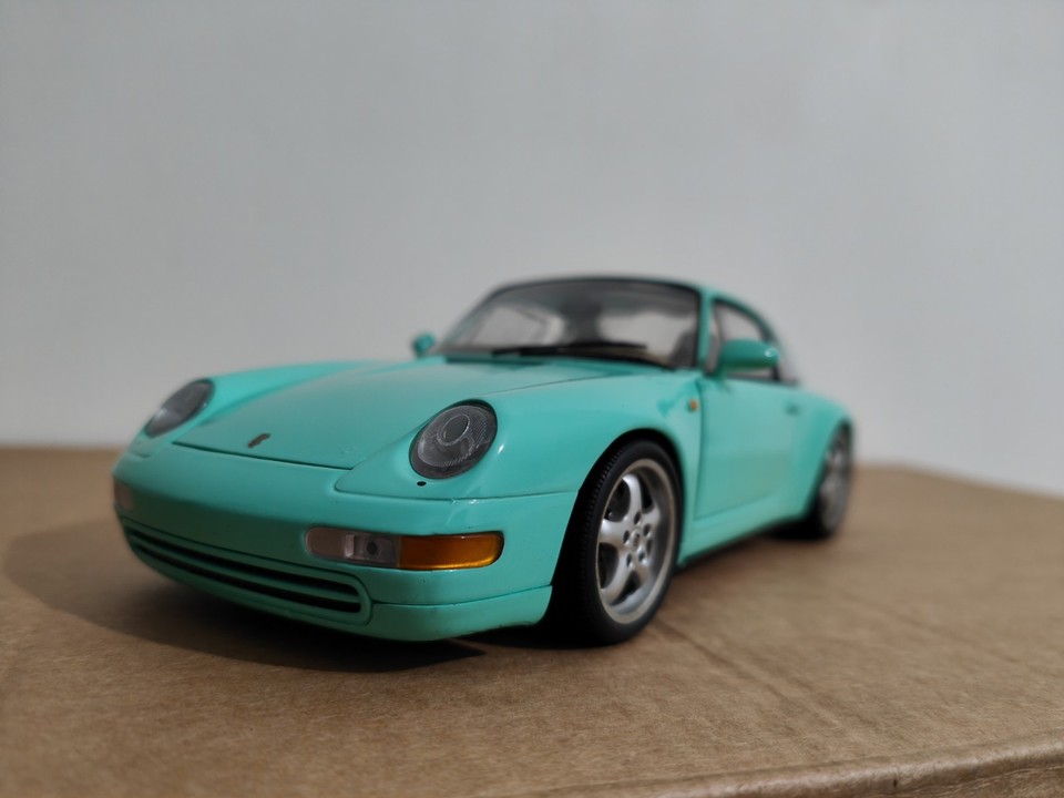 UT Porsche 911 Coupe 1:18 | eBay UK