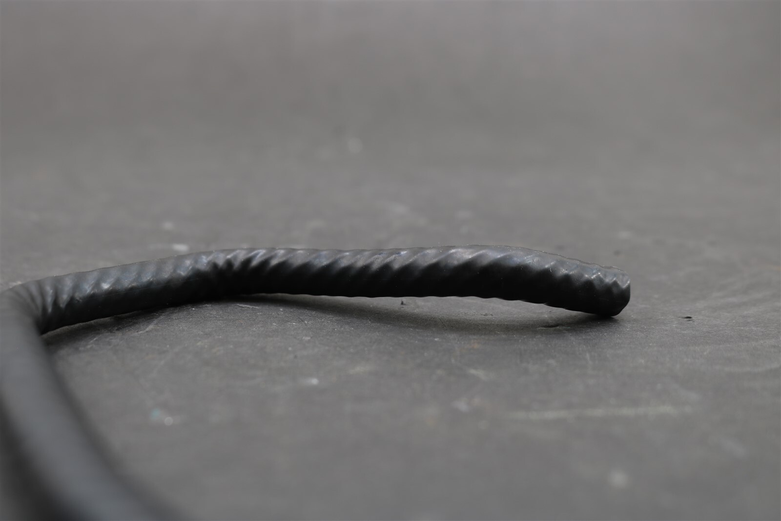 NEW OEM GM Fuel Injection Return Hose 12673876 Silverado Sierra 6.6L ...