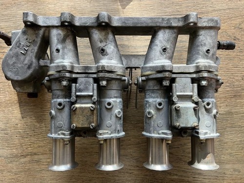 Toyota 22R Cannon Intake Twin Weber 40 DCOE Genuine Italy Carburetors ...