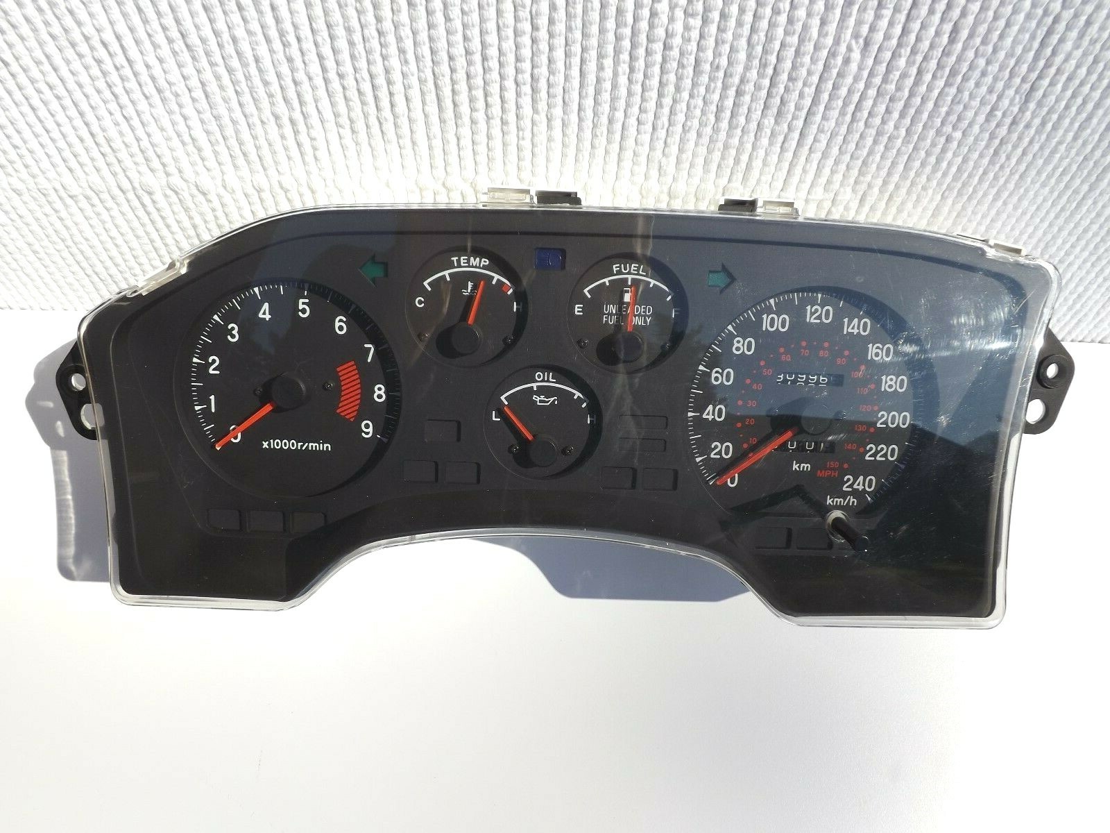 1990-1994 Eclipse Talon Laser RPM Instrument gauge cluster 309966 Kms ...