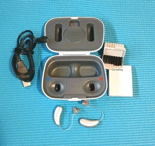 Unitron Relate Hearing Aids (L&R) + Rechargeable Case + (2) Wax Guard ...