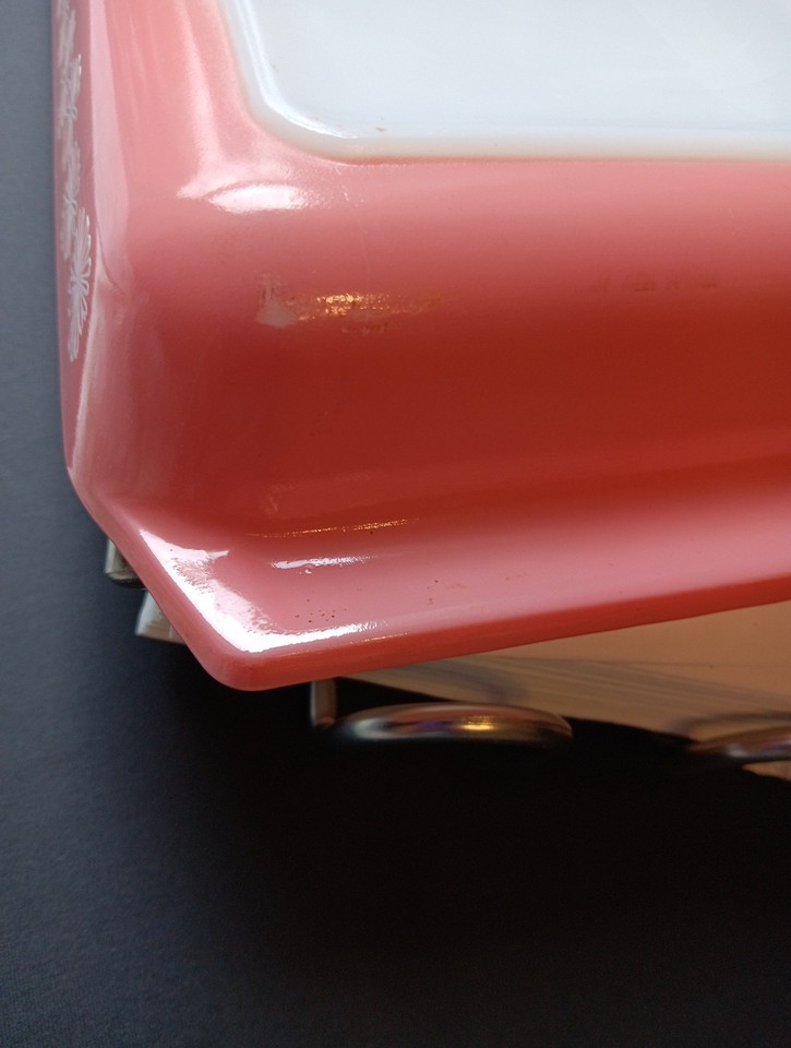 PYREX Vintage Pink Daisy Casserole Dish Space Saver 1-1/4 Qt 548-B | eBay