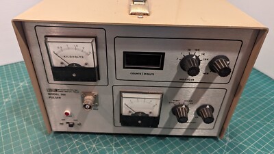 Radiation Detectors & Geigers - 2200 Scaler