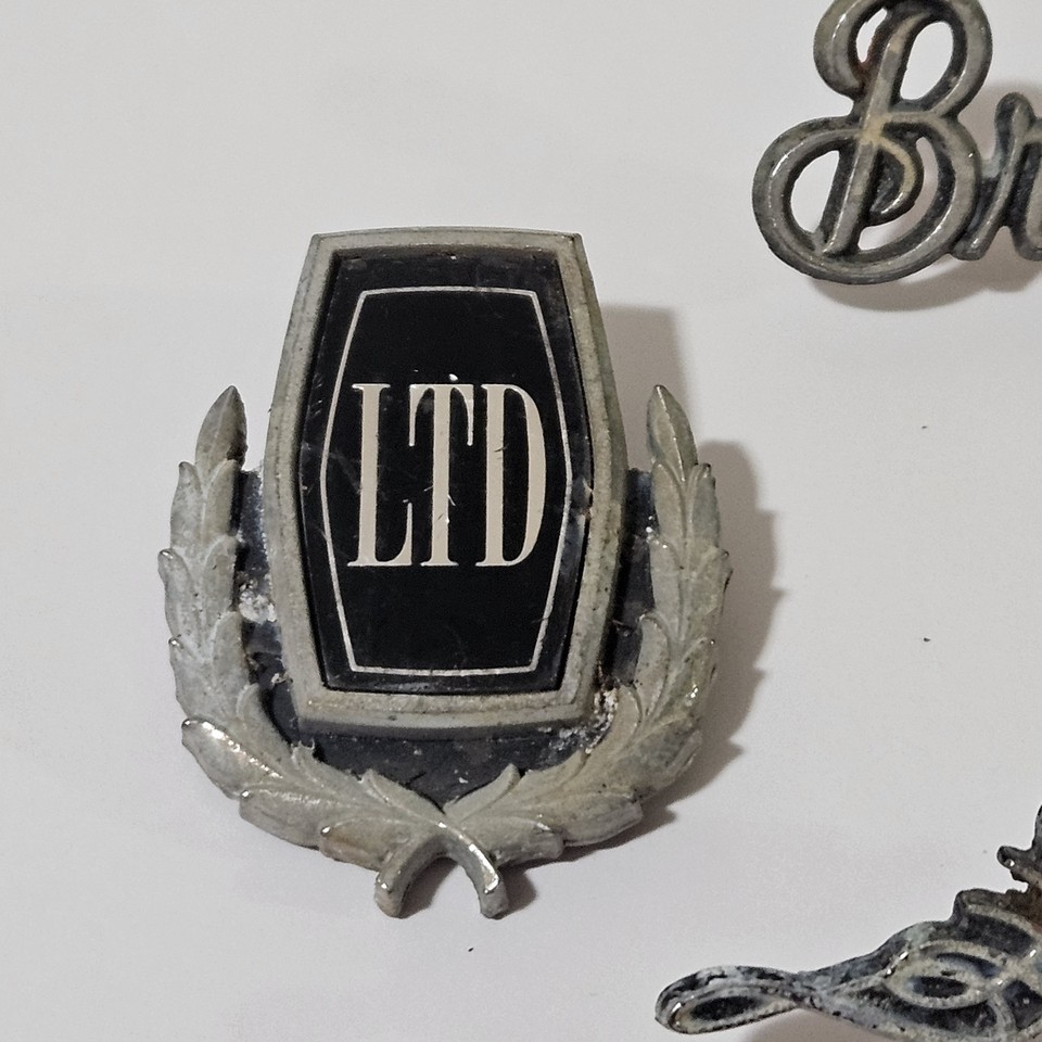Lot 4 Car Emblems BROUGHAM LTD Auto Door ORNAMENT METAL NEW YORKER 1970 ...