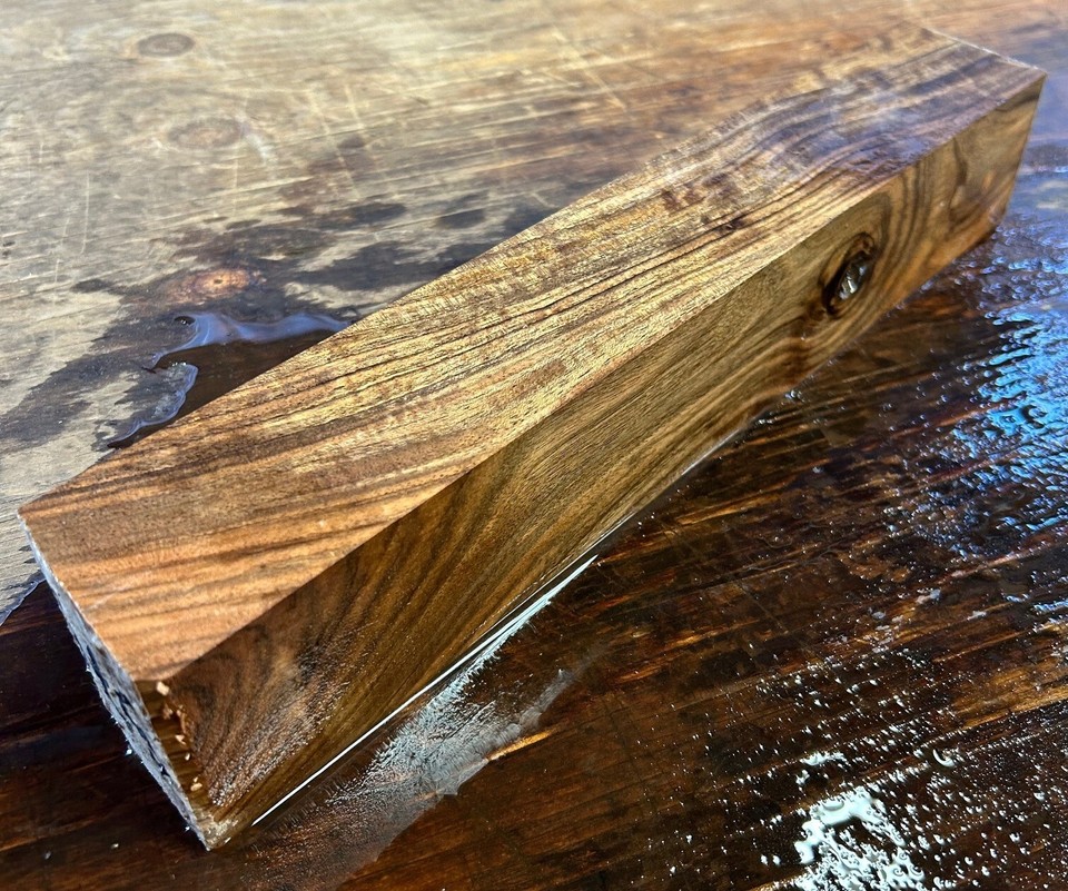 INCREDIBLE! GRAIN CURLY English Walnut Forend Spindle Shotgun Blank ...