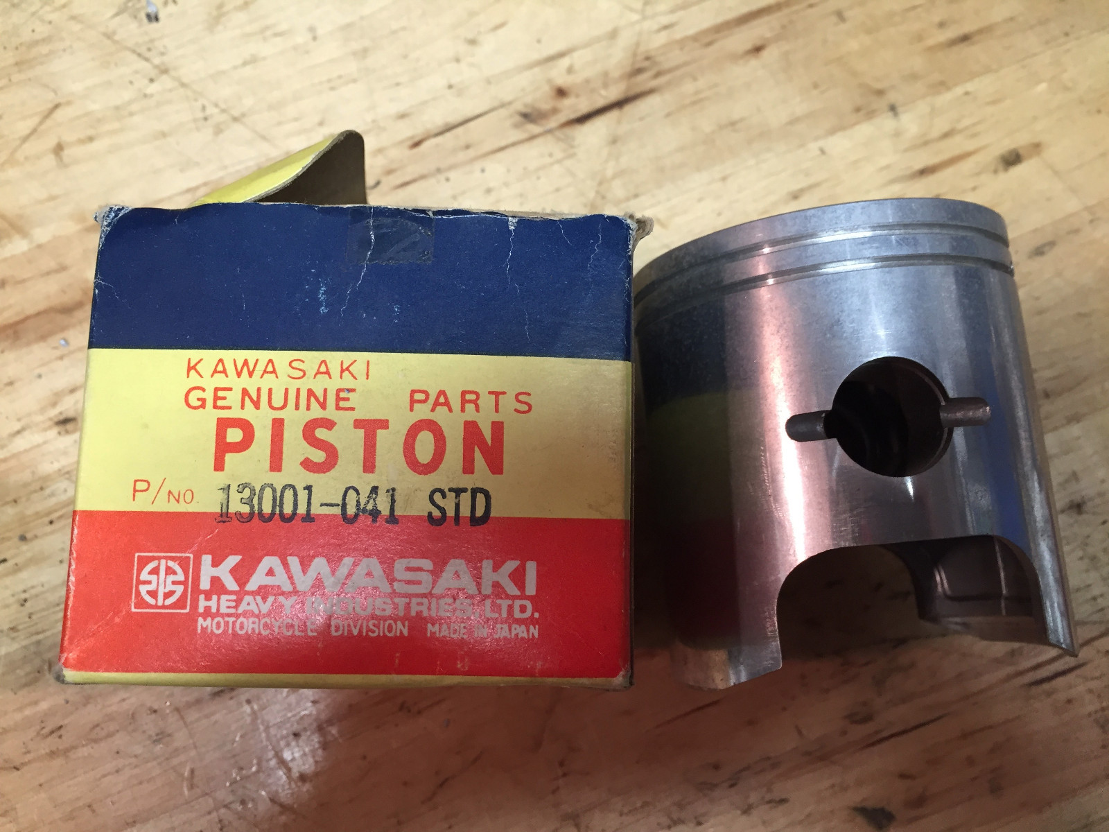 Vintage Kawasaki NOS piston F-8- F-81M-250,1971-72 std. | eBay