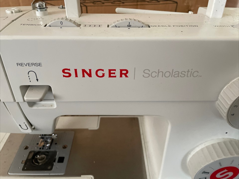 SINGER 5511 Scholastic Heavy Duty Sewing Machine 37431883162| eBay