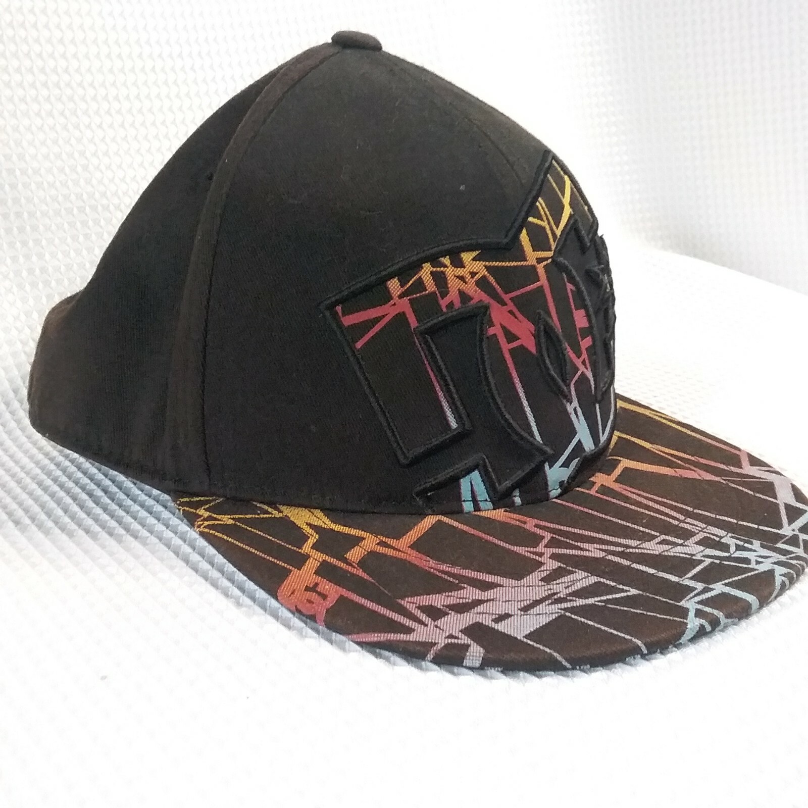 DC Shoes Logo 210 Fitted by FLEXFIT Cap Size 6 1/2 - 6 7/8 Swag Cool ...