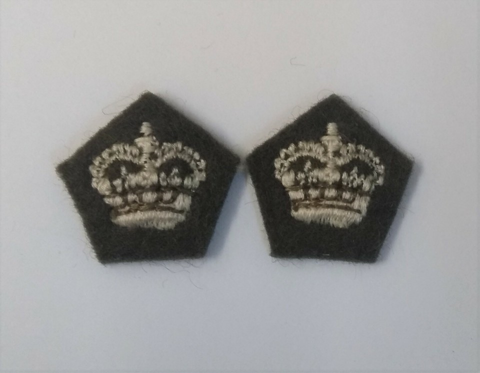 Genuine Vintage British Army No2 Dress Issue Small Rank Crowns on Khaki ...