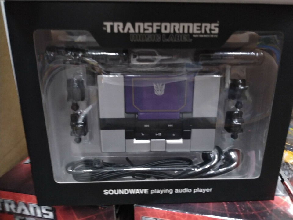 Takara Transformers Soundwave Music Label MP3 Player Black Blaster ...