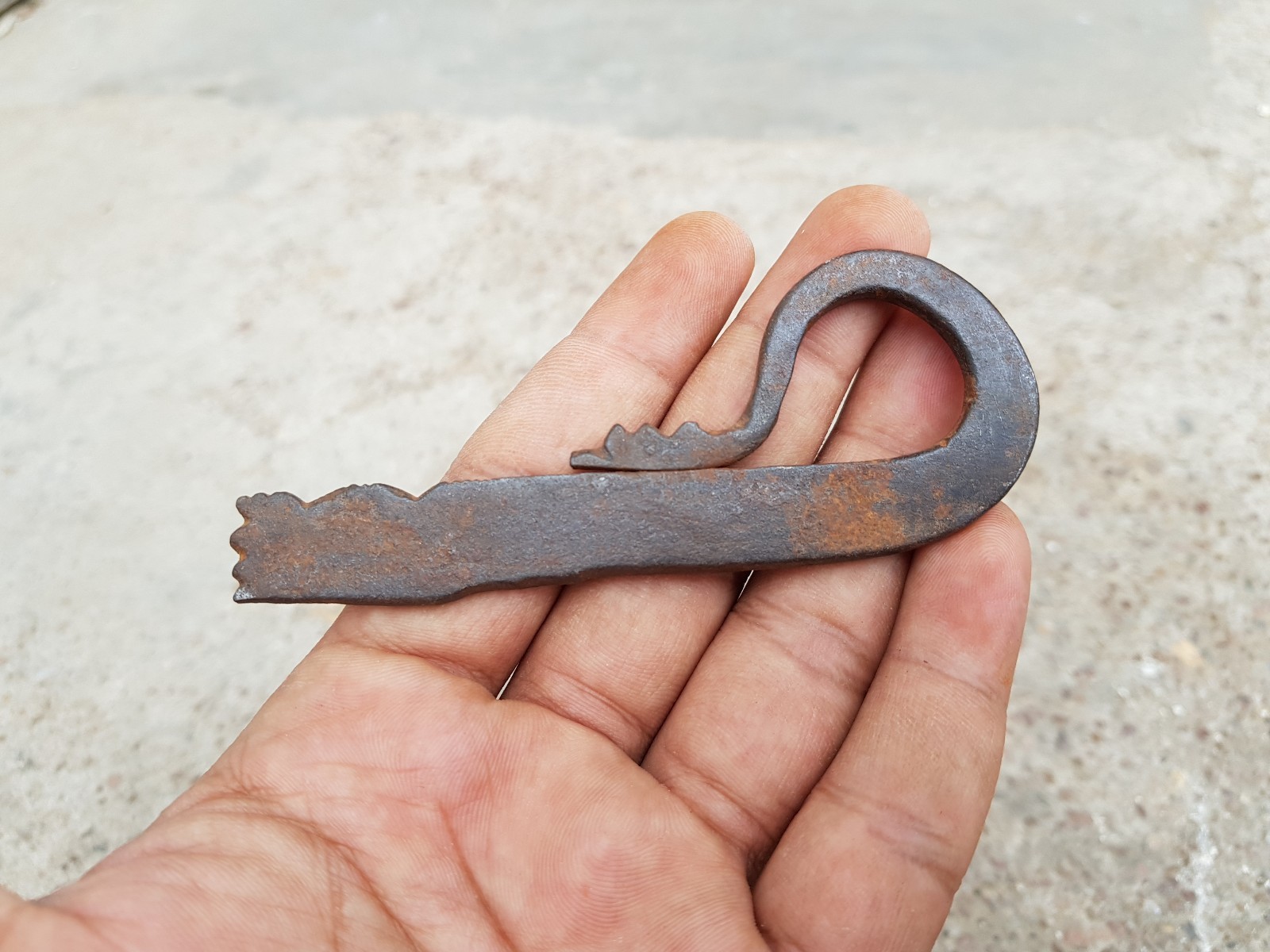 Vintage Old Scarce Unique Shape Iron Hand Carved Fine Fire Striker ...