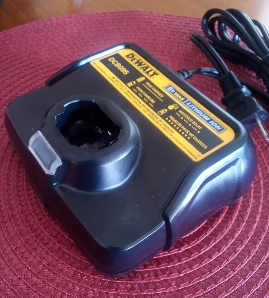 DEWALT DCB095 Lithium Ion Battery Charger / 8V Max | eBay