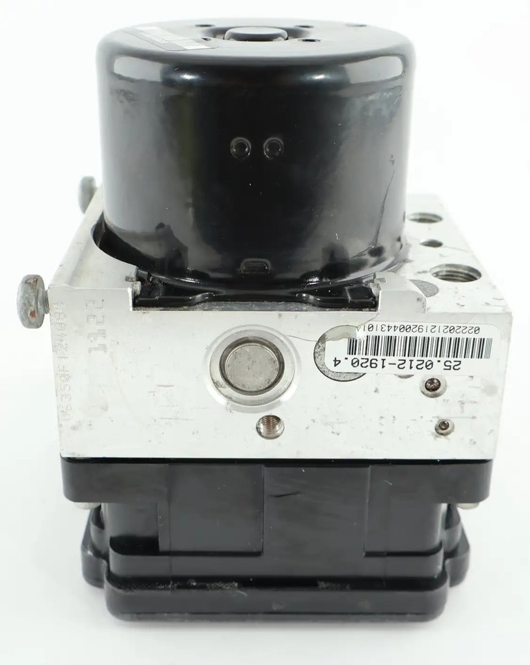 13 - 14 Volkswagen Passat ABS Pump Anti Lock Brake Controller 1K0 614 ...