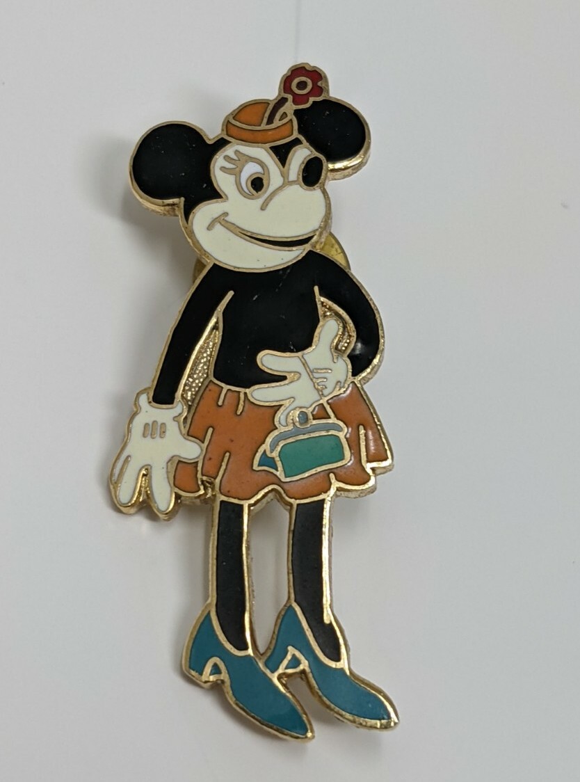 Old Fashioned Minnie Mouse Cartoon