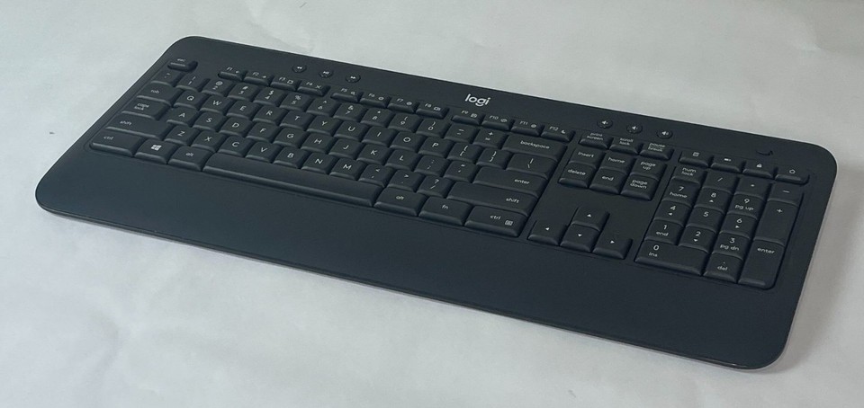 Logitech MK540 Advanced Wireless Keyboard & Mouse Combo | USB Receiver ...