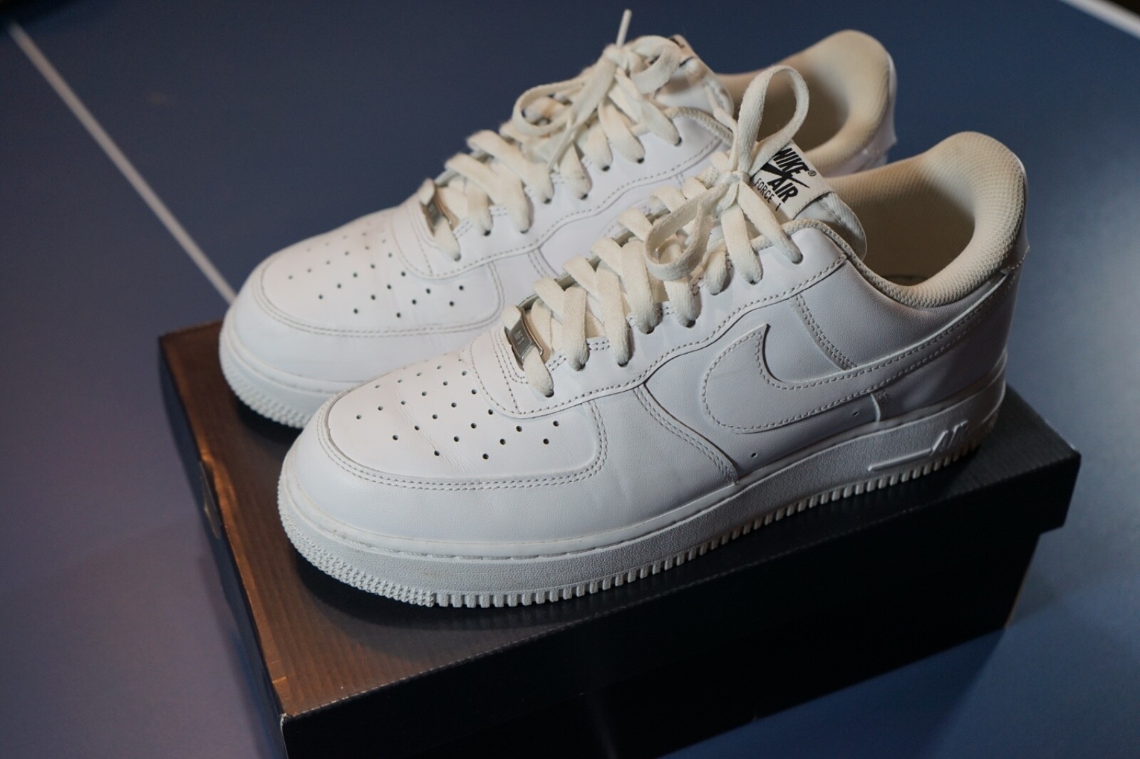 Mens Sz 10.5 Nike Air Force 1 ‘07 Low Flyease Triple White Sneakers AF1 ...