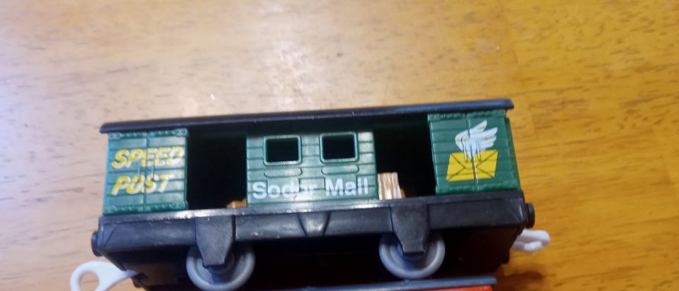 Thomas Trackmaster Sodor 2006 Mail Speed Post Green Sliding Doors HIT ...