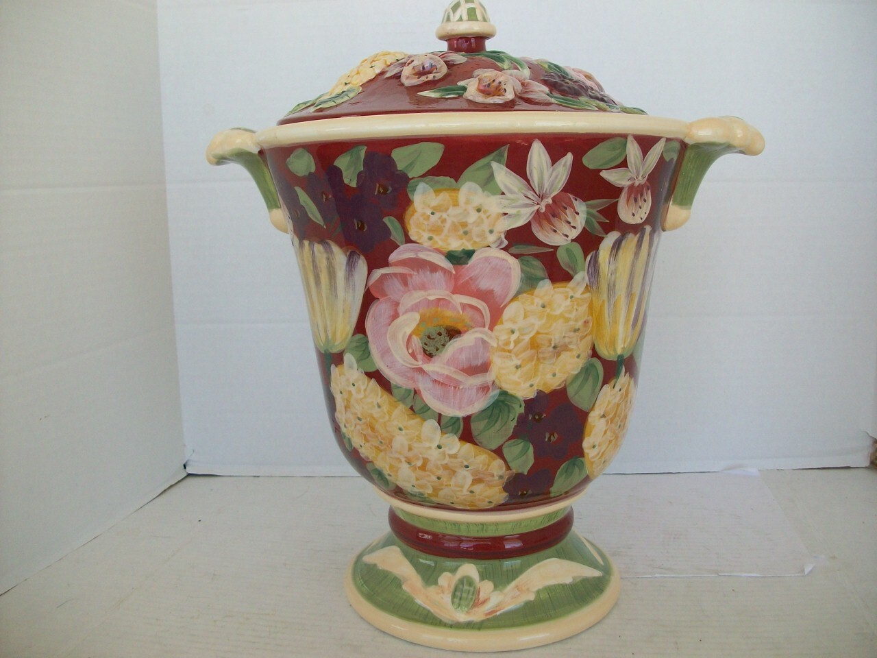 Certified International Pamela Gladding Large Floral Canister with Lid ...