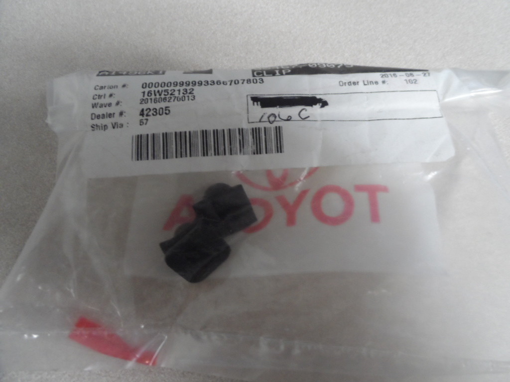 NEW Factory TOYOTA OEM WASHER PLATE 08-17 Land Cruiser Sequoia 90201 ...