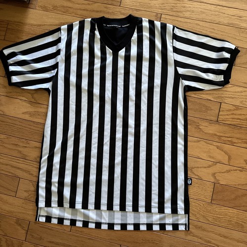 BLACK & WHITE VERIICAL STRIPE SHORT SLEEVE THE OFFICIALS CHOICE SZ X ...