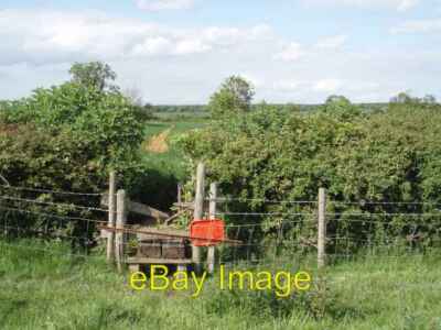 Photo 6x4 Ramshackle style stile Milthorpe Footpath goes north to ...