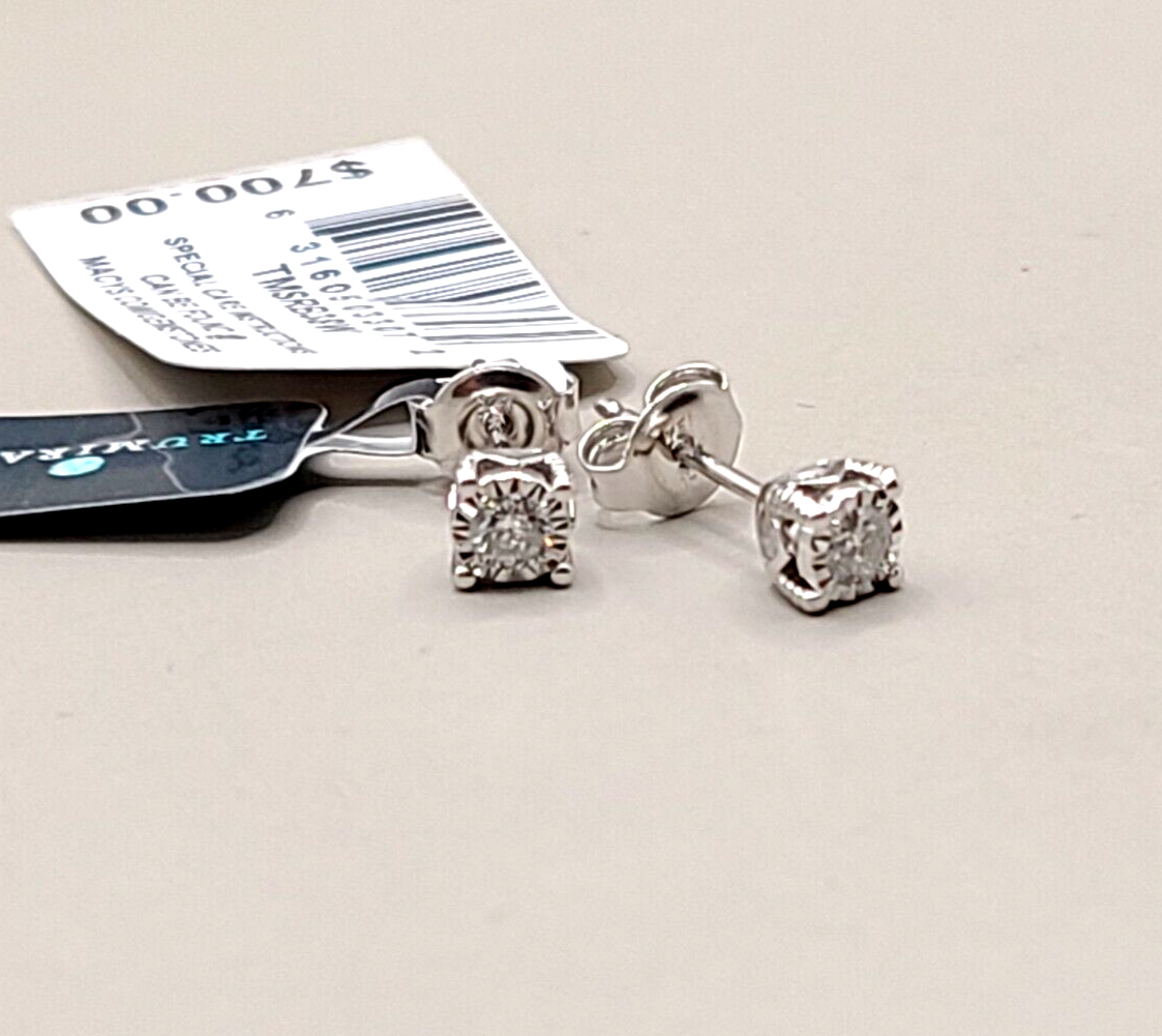True Miracle Round Diamond Stud Earrings 3/8 Ct t.W. in 14K White Gold ...