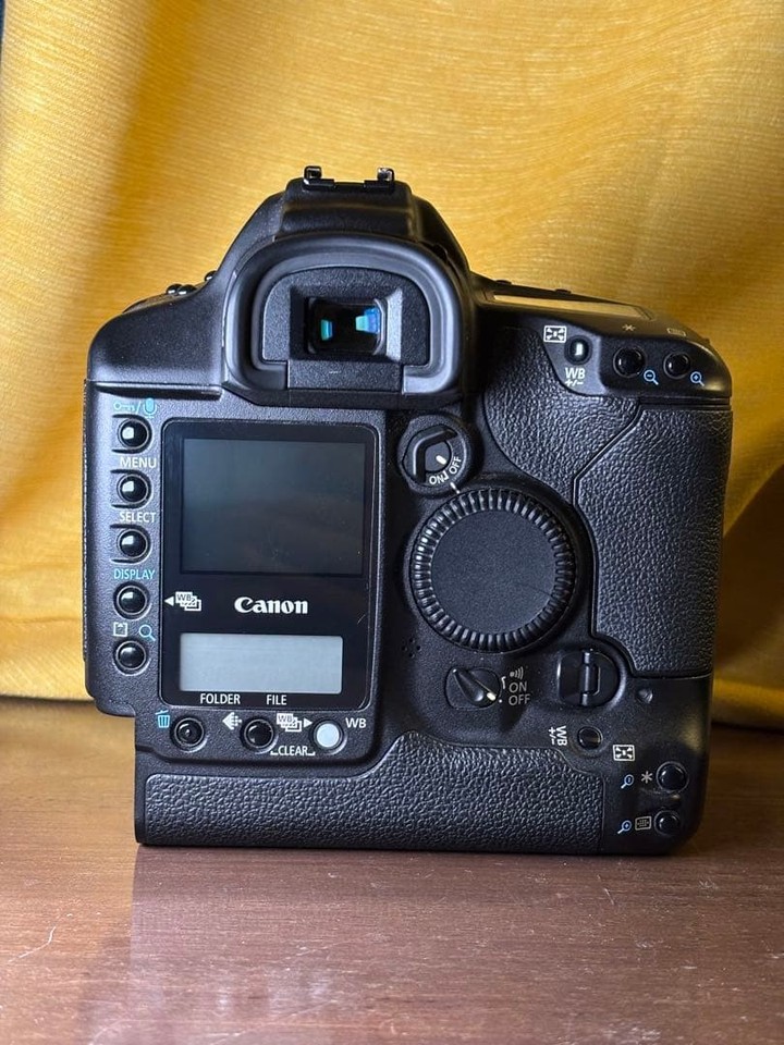 CANON EOS 1D MARK II, 9000 SHUTTER RELEASES JAPAN MADE EXCELLENT++++ | eBay