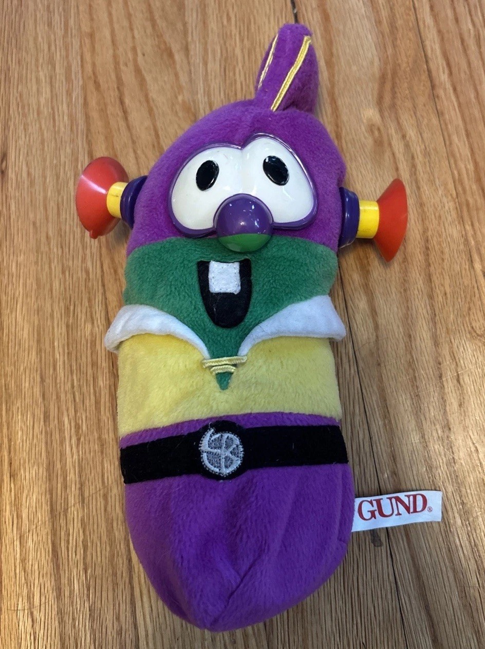 Gund Veggie Tales Larryboy Incredible Vegetables Super Cucumber Bean ...