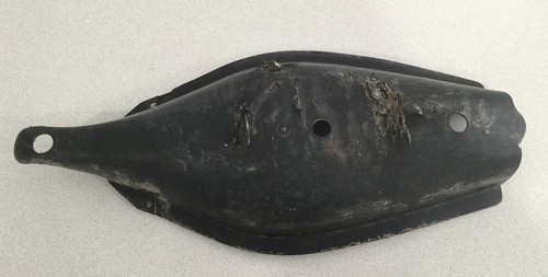 1987-1993 MERCEDES-BENZ 190e W201 ~ SPRING CONTROL ARM COVER ~ OEM PART ...