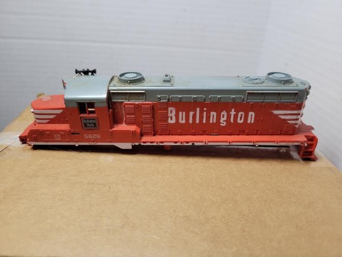HO Scale Burlington Route 5628 Diesel Locomotive Shell Only | eBay