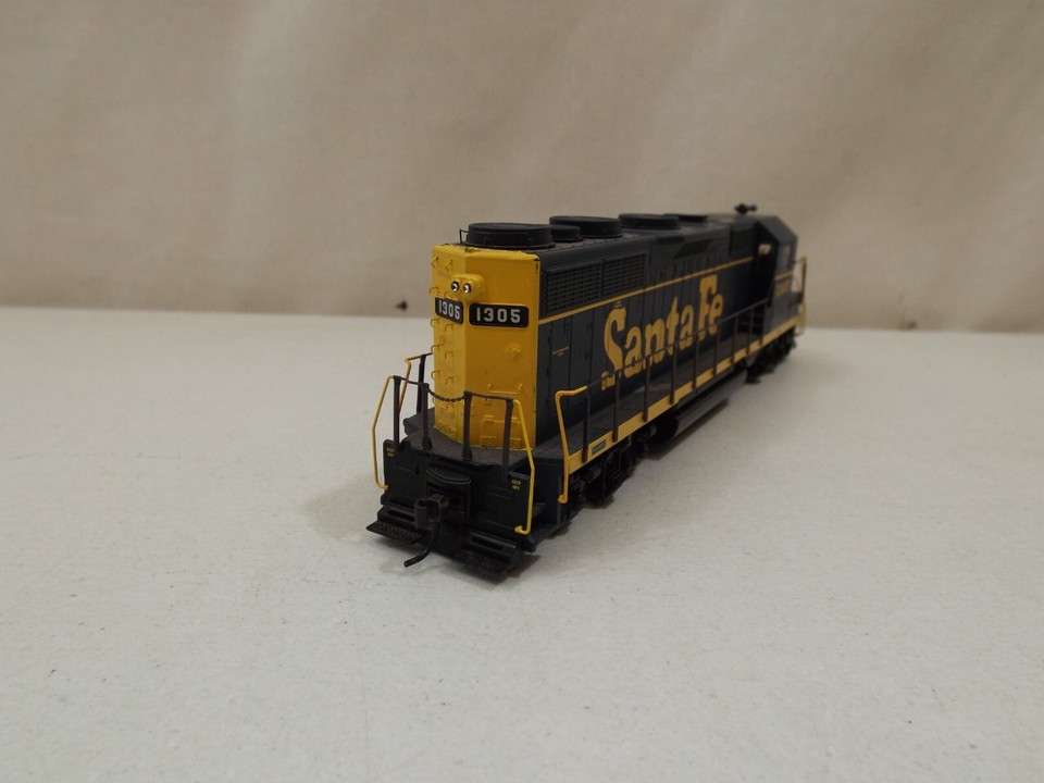 HO Athearn Santa Fe GP35 diesel engine in original box | eBay
