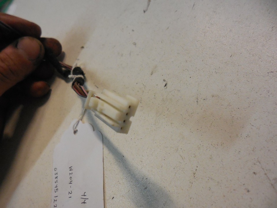 08-11 Mercedes W204 C Class 4 Port 4 Wire Plug Pigtail Connector ...