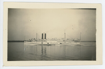 FALL RIVER LINE STEAMSHIP PRISCILLA VINTAGE B&W PHOTO | eBay